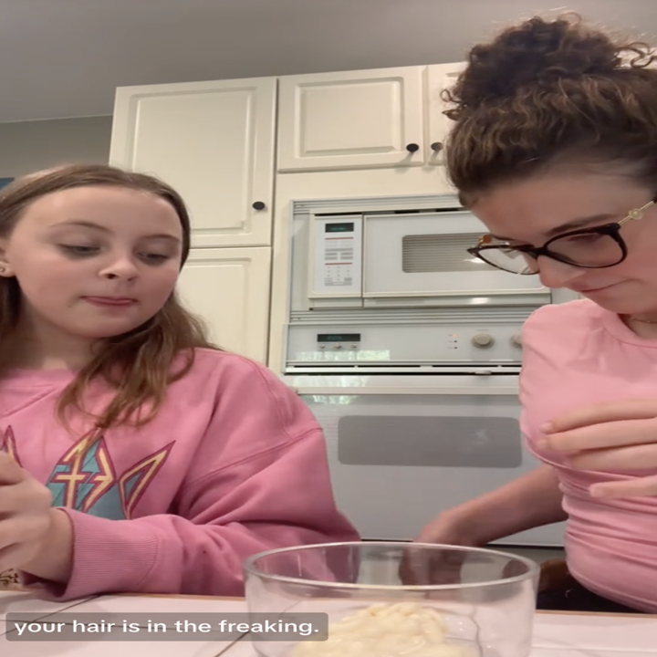 Teen Mom's Leah Messer Daughters' Viral Cooking TikTok