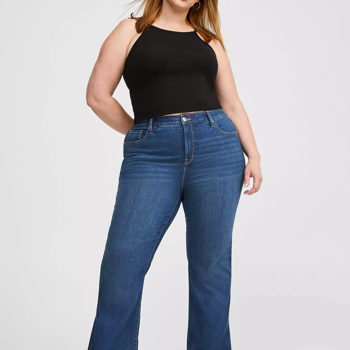 38 Best Places To Buy Plus-Size Clothing In 2025
