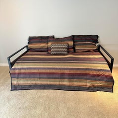 30 Best Trundle Beds For Extra Sleeping Space