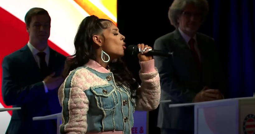 People React To Singer Loomis' National Anthem Mistakes