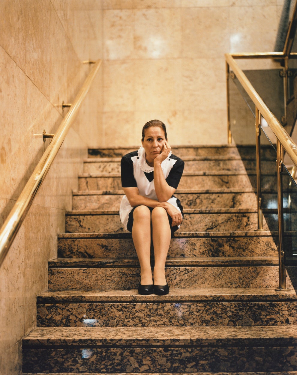 17 Signs A Rich Person Is Old Money Vs. New Money