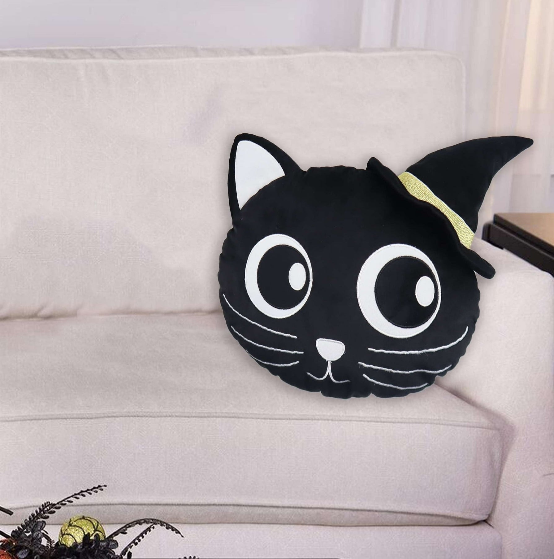 30 Cool Walmart Products For Spooky Season