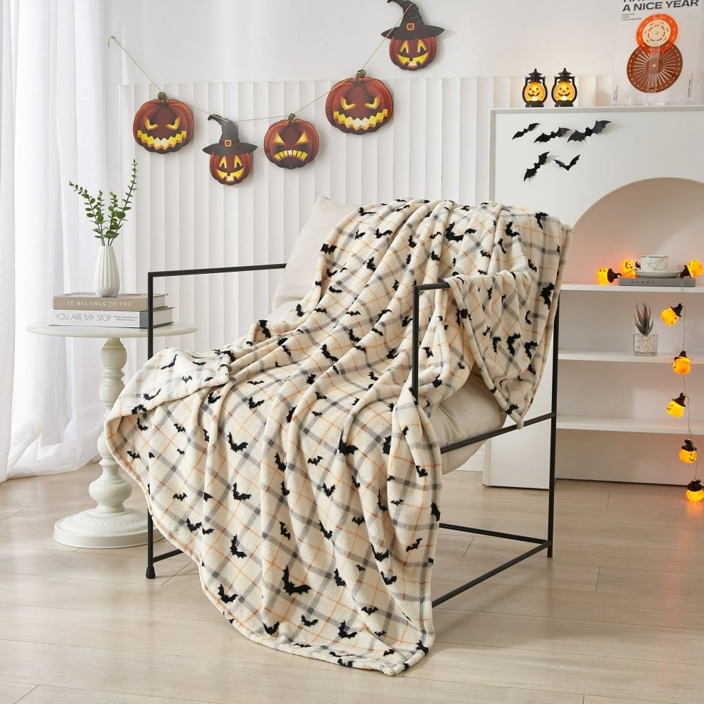 30 Cool Walmart Products For Spooky Season