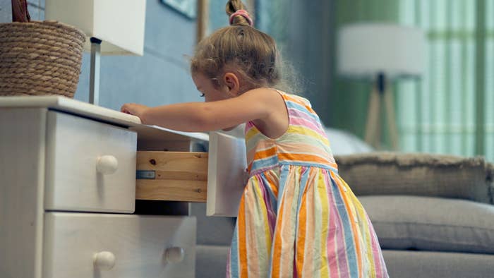Unsafe Items For Your Child's Bedroom