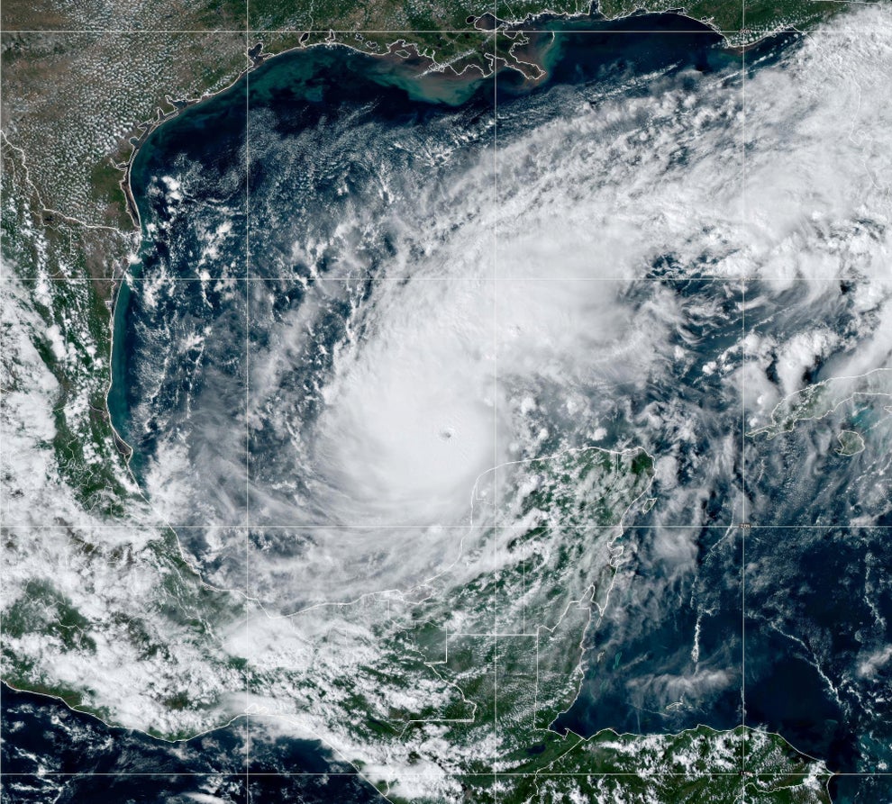 13 Absolutely Terrifying Pictures Of Hurricane Milton From Space That ...