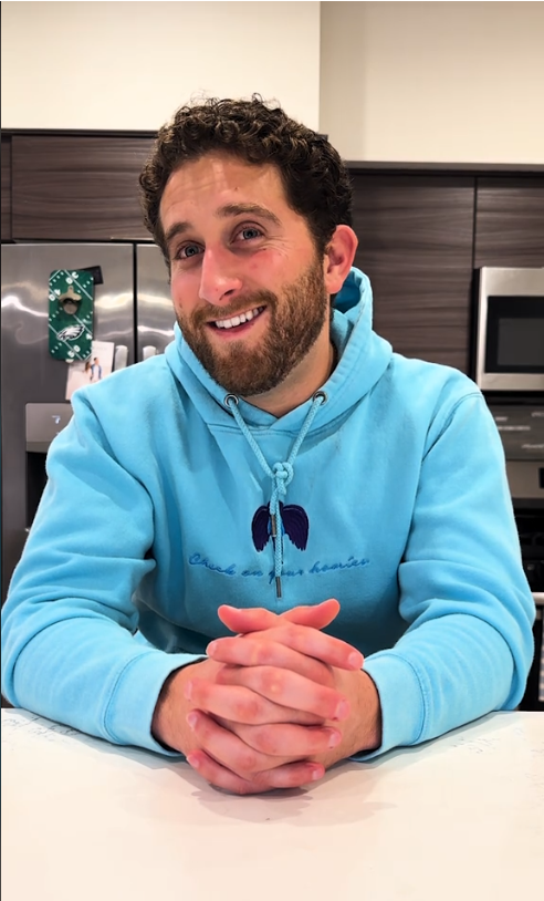Guy With ARFID Tries New Foods For The First Time