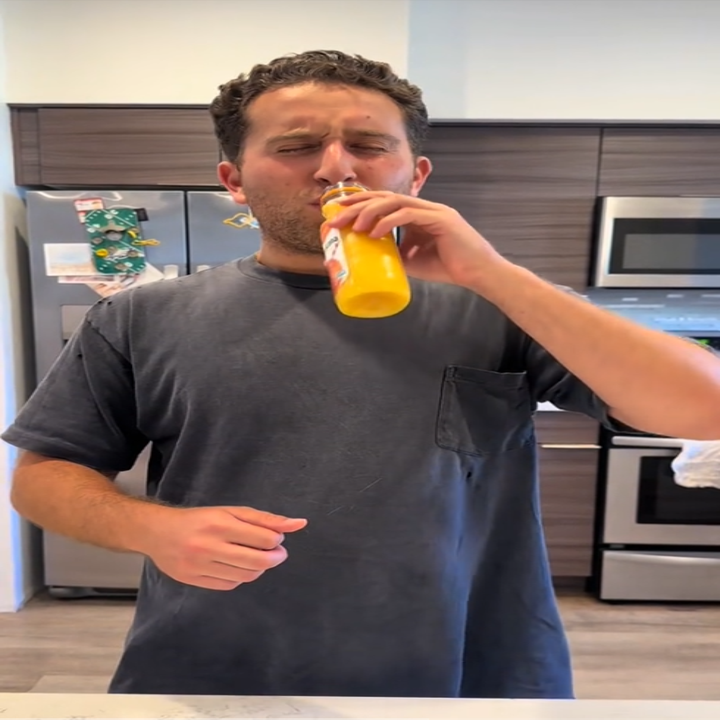 Guy With ARFID Tries New Foods For The First Time