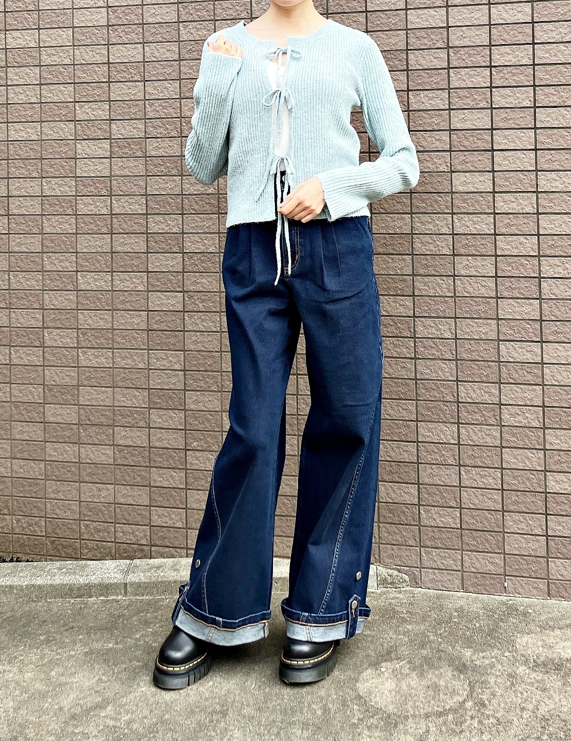 【GU】「2色購入した」「とにかく可愛い！」2290円→1490円の『高見えトップス』今から春まで使えてコスパ最高です！《着用レビュー》