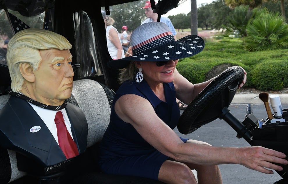 21 Bizarre Photos Of MAGA Supporters
