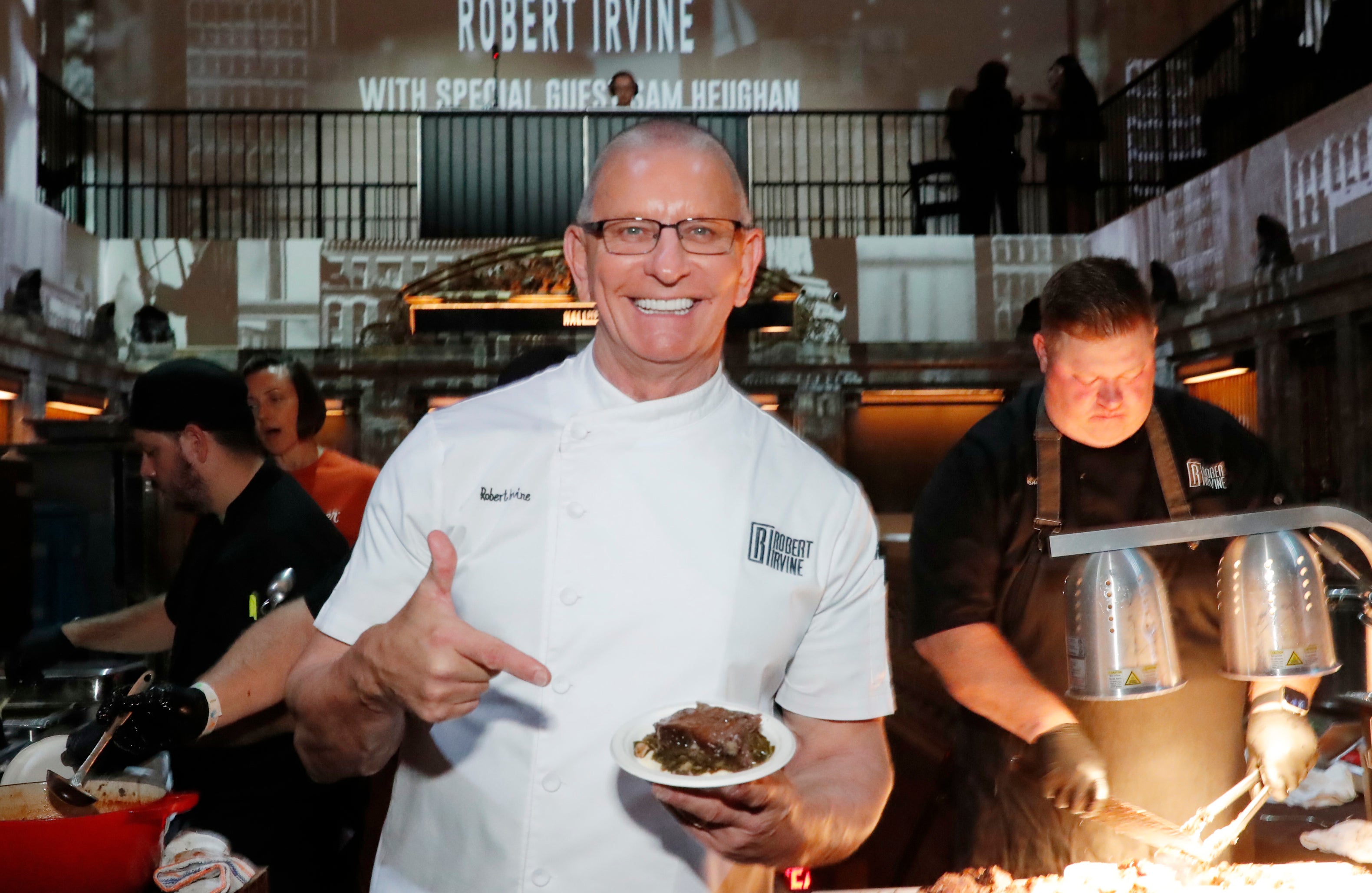 21 Stories From Servers About How Celebrities Really Act At Restaurants