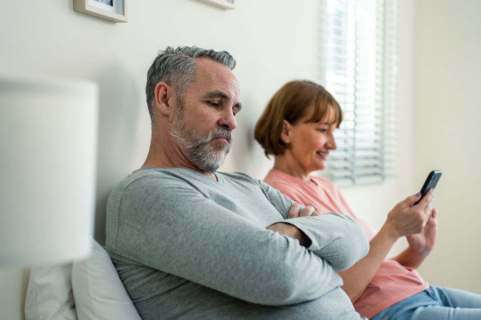 24 Dark Confessions And Secrets People Regret Hearing