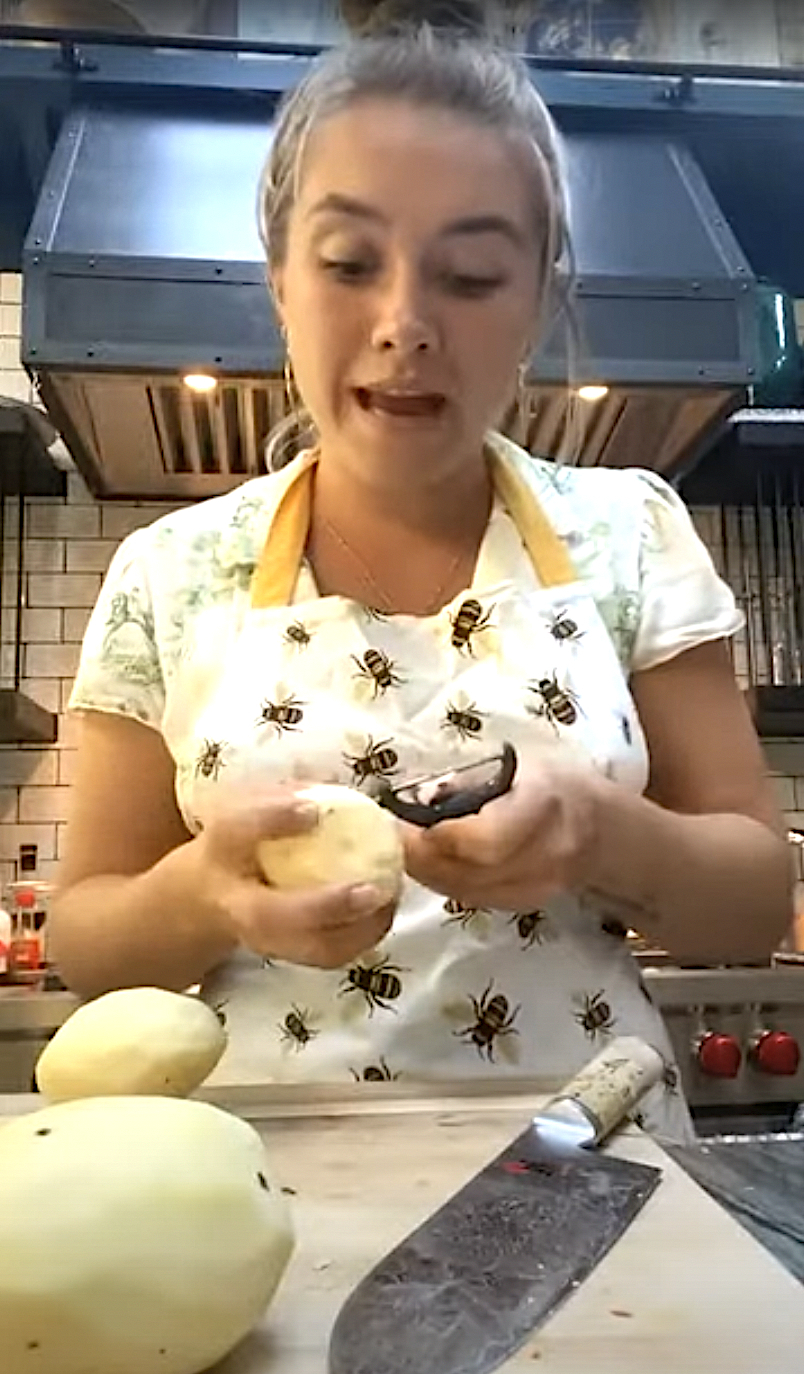 Why Florence Pugh's Chicken Is Perfect Holiday Fare