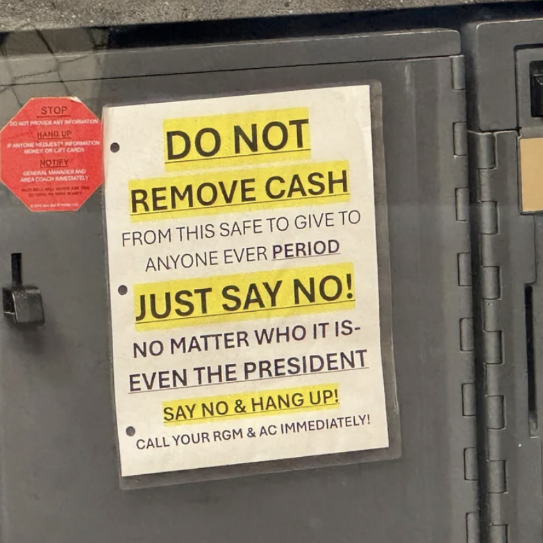 Funniest Signs On Reddit This Week