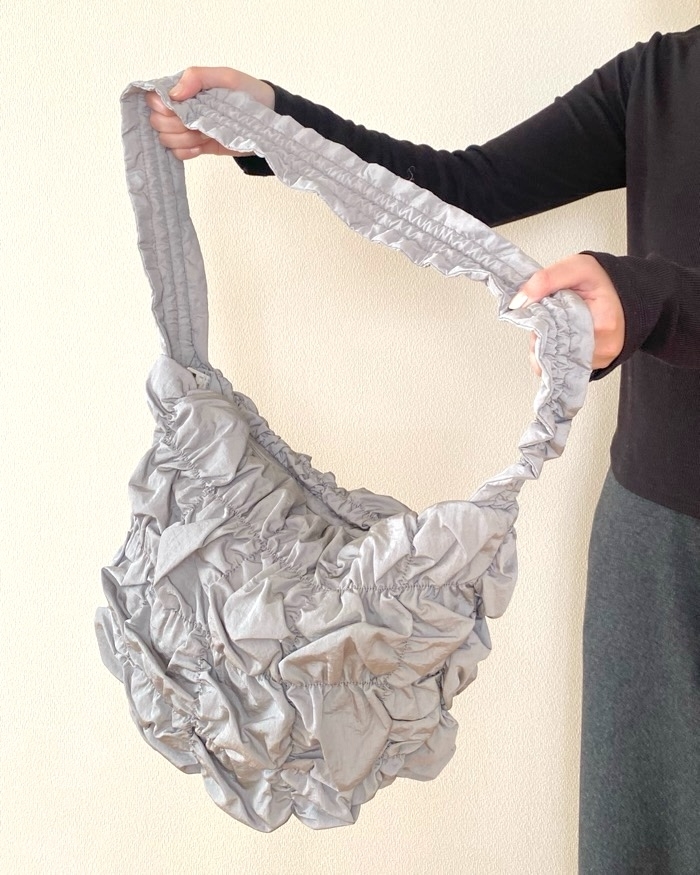 やば、GUの「激カワバッグ」が2990円→1490円に値下げされてるんだけど！手ぶらでお出かけできてラクちん！《使用レビュー》【画像・動画】