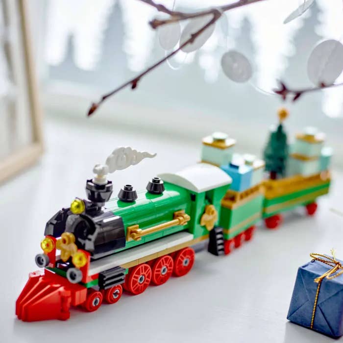 LEGO® Insiders Weekend Offers Exclusive Deals And Gifts