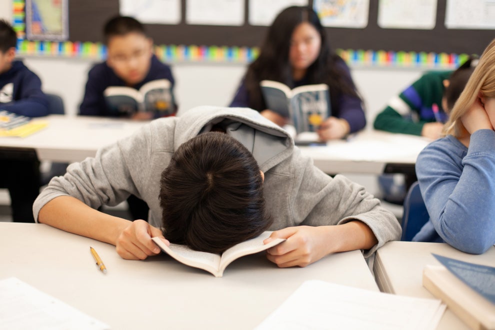 Teachers Are Opening Up About The "Kids Can't Read" Crisis