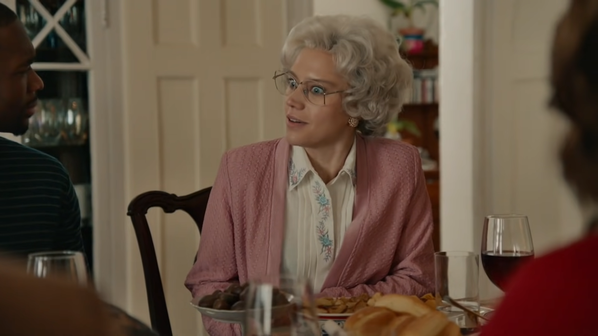 21 Stories Of Trashy Thanksgiving Mishaps