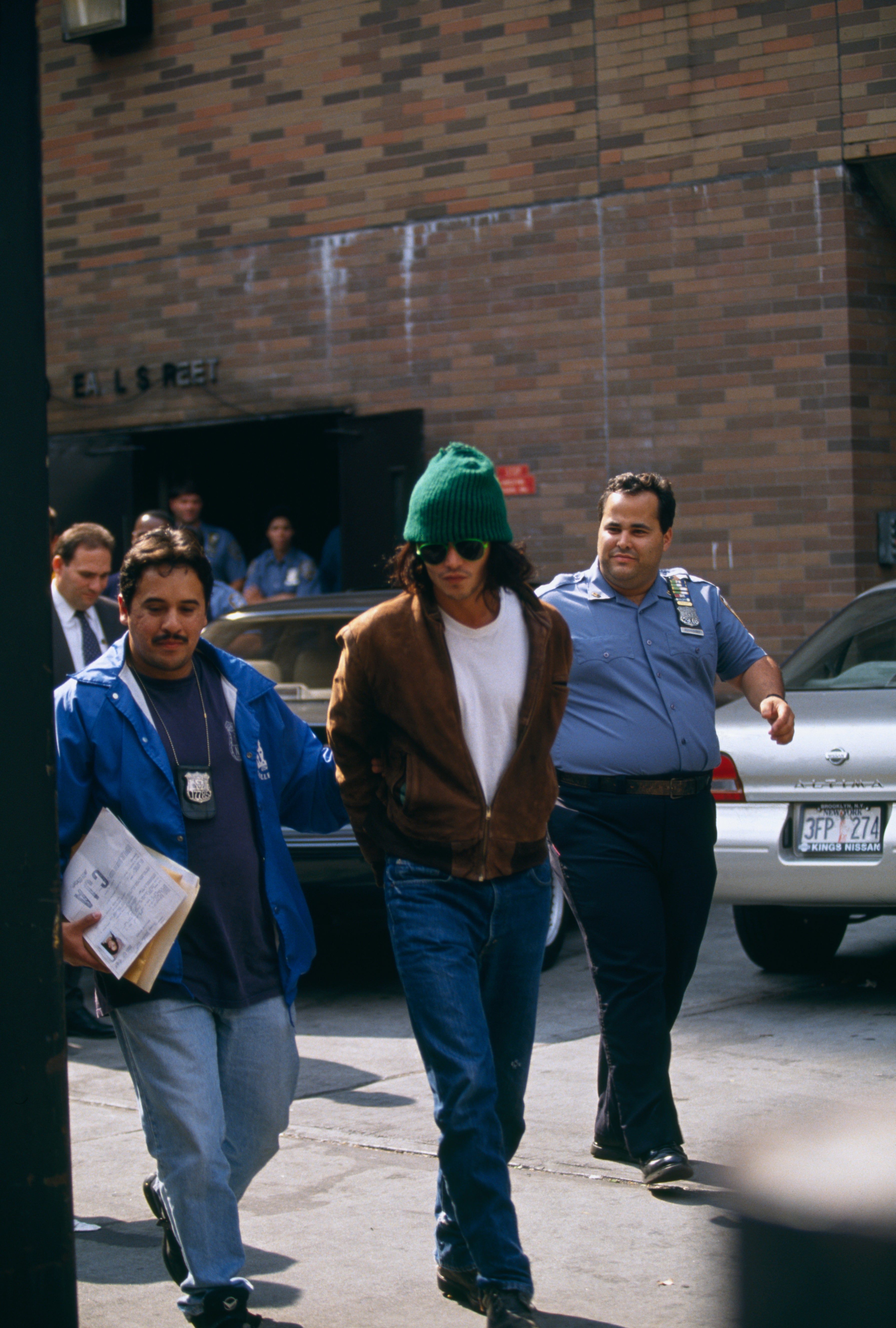 Celebrities Arrested For Shoplifting 60 Photos - Moonagedaydream.film