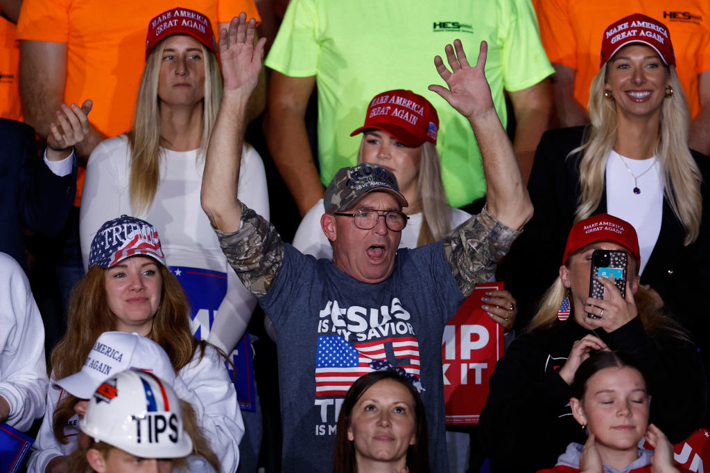 Kamala Harris's Last Rally Crowd Vs. Trump's Last Rally Crowd