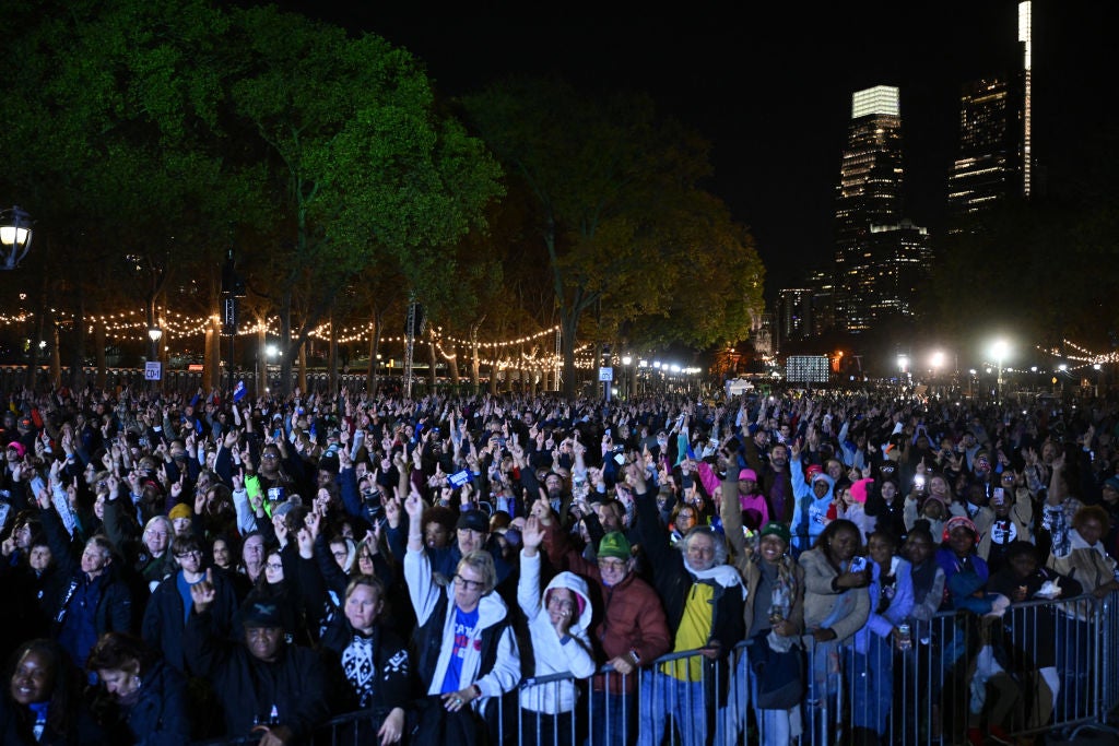 Kamala Harris's Last Rally Crowd Vs. Trump's Last Rally Crowd