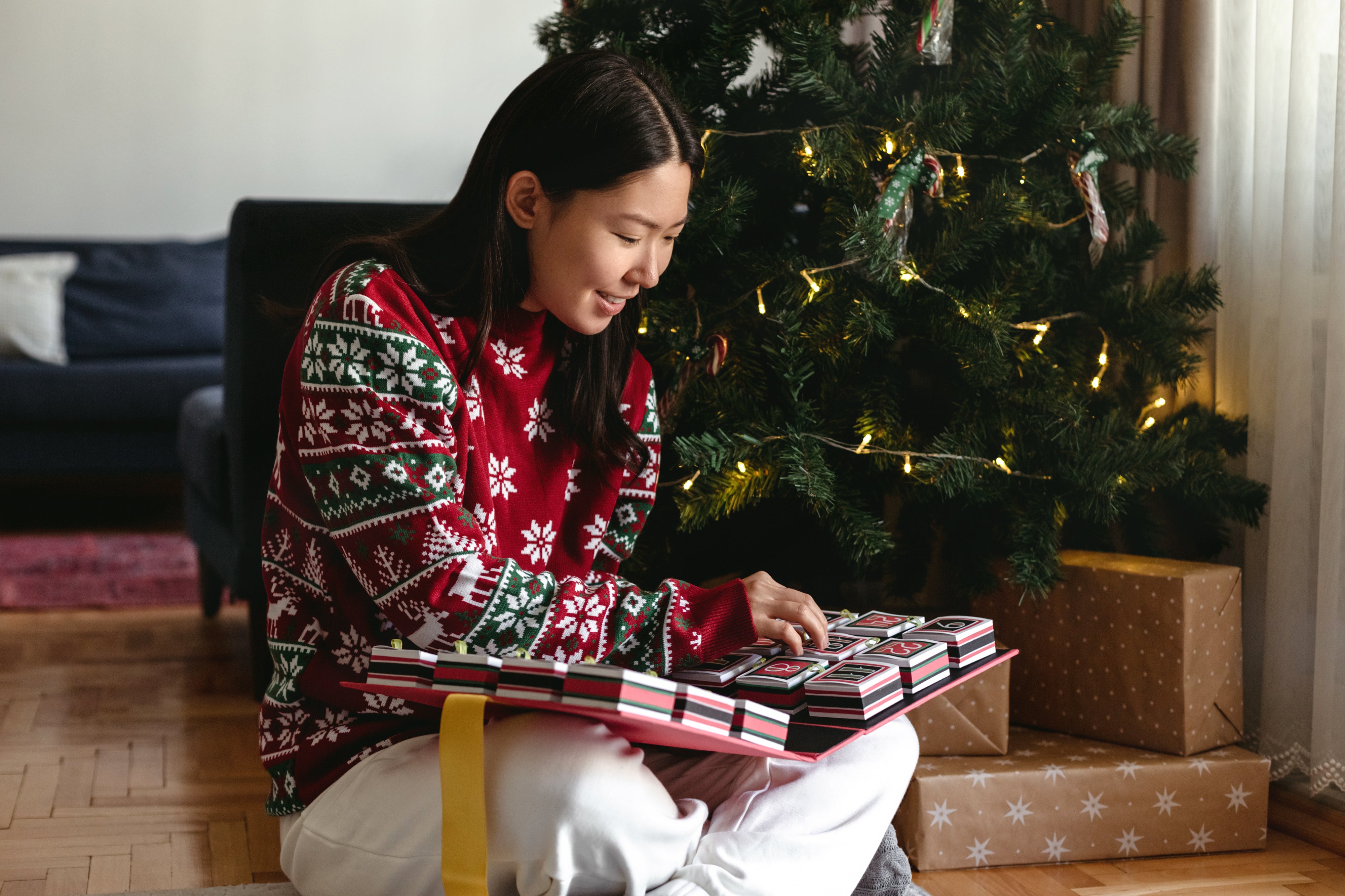 People Are Sharing Their Personal Holiday Traditions