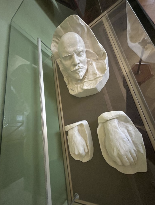 25 Death Masks Of Historically Important People