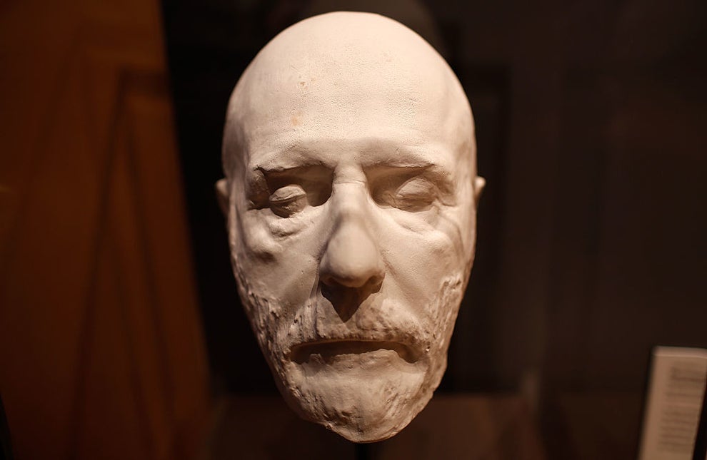25 Death Masks Of Historically Important People