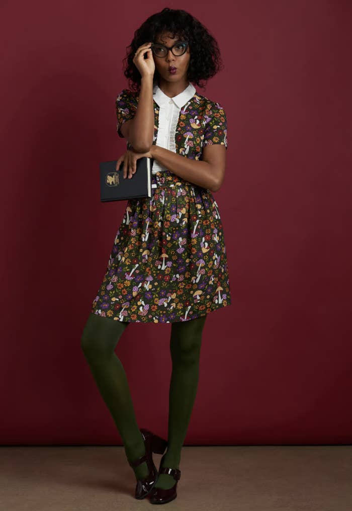 35 Cyber Week Deals On Retro-Inspired Products 2024