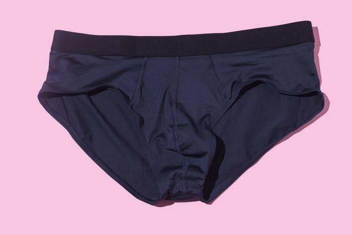 Whether You Wear Underwear To Bed Or Sleep Commando, Doctors Say You ...
