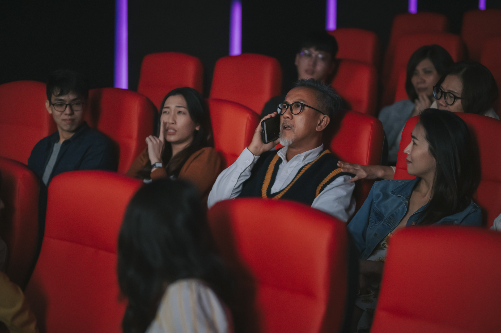 18 Incredibly Rude Movie Theater Audience Members