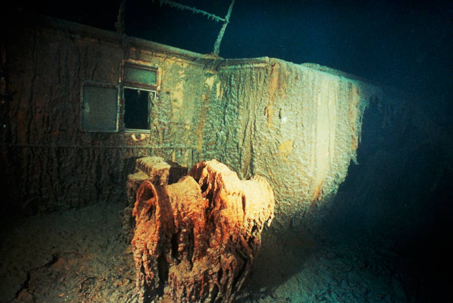 sunken titanic interior
