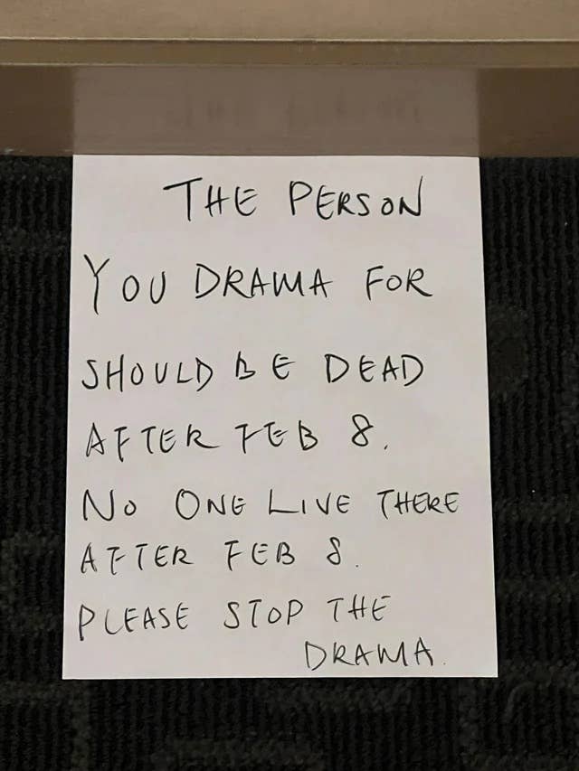 30 Creepy, Weird, And Disturbing Notes People Found Or Received