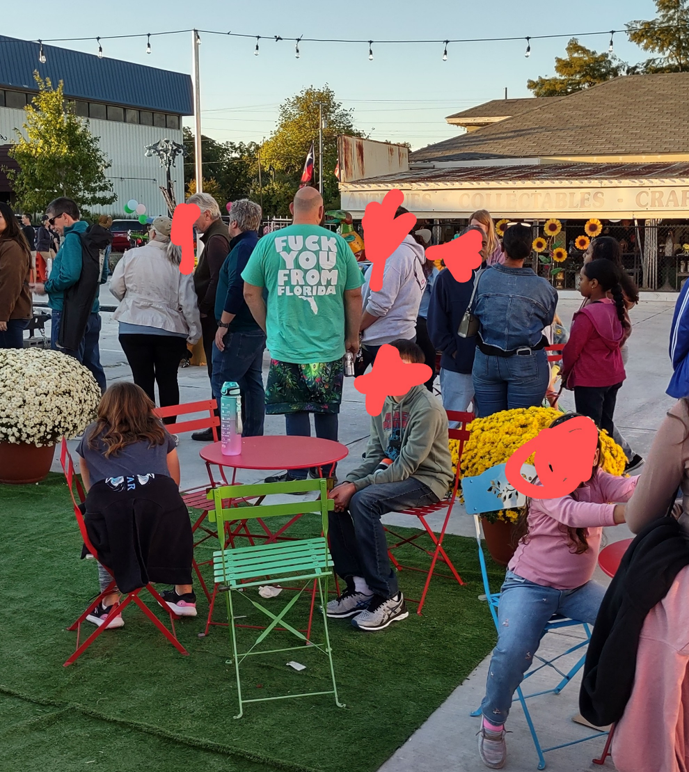 33 Photos Of Florida At Its Wildest And Trashiest