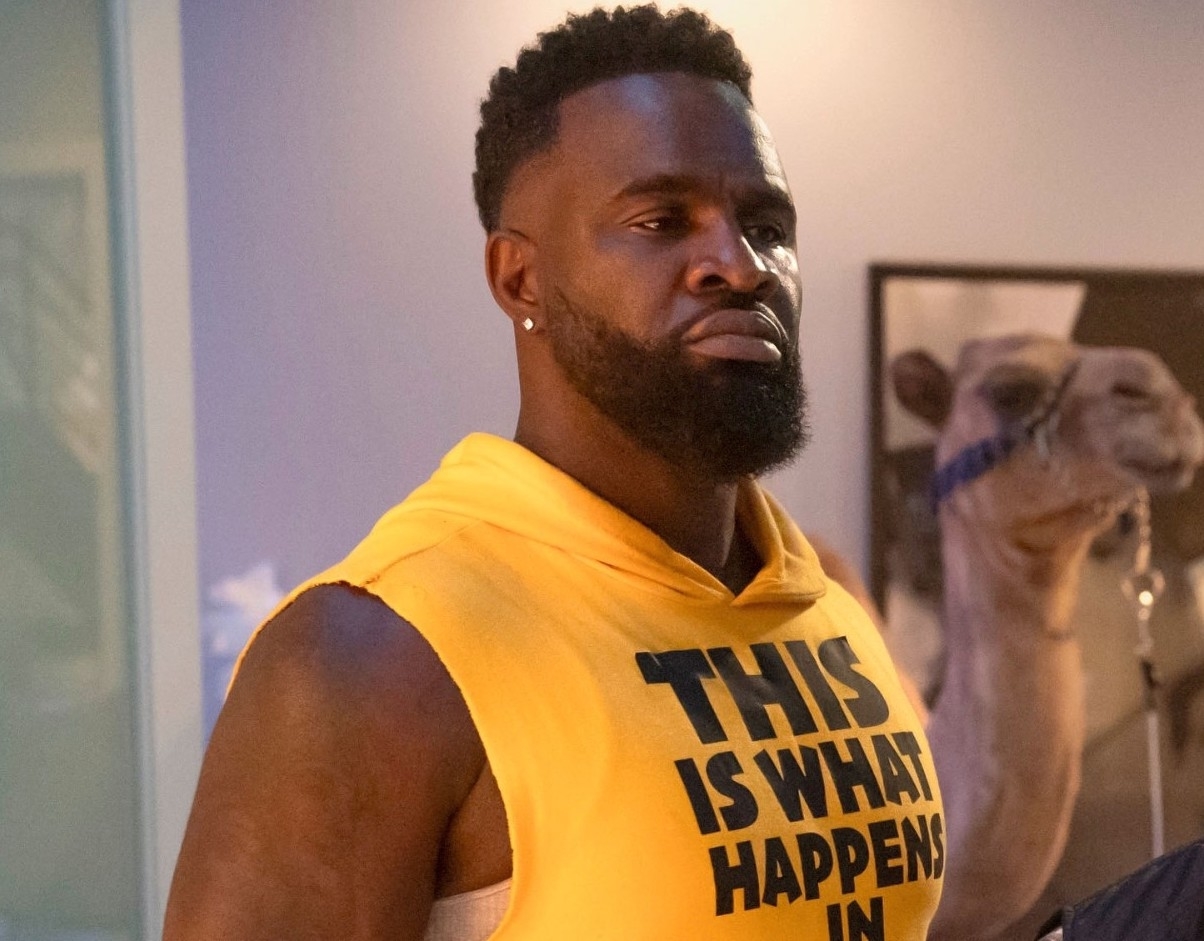 Actors Who Used Prosthetics vs. Went Full Commando