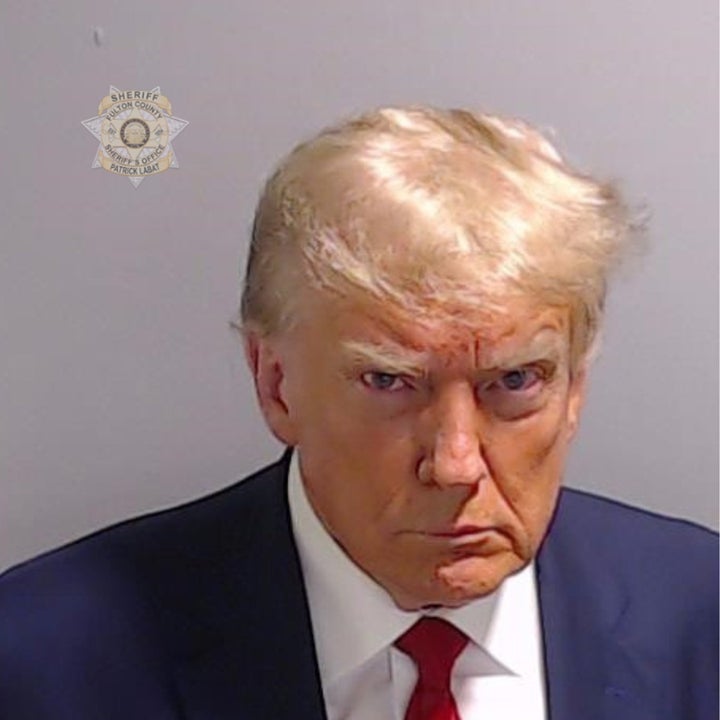 JD Vance's Official VP Portrait: Reaction