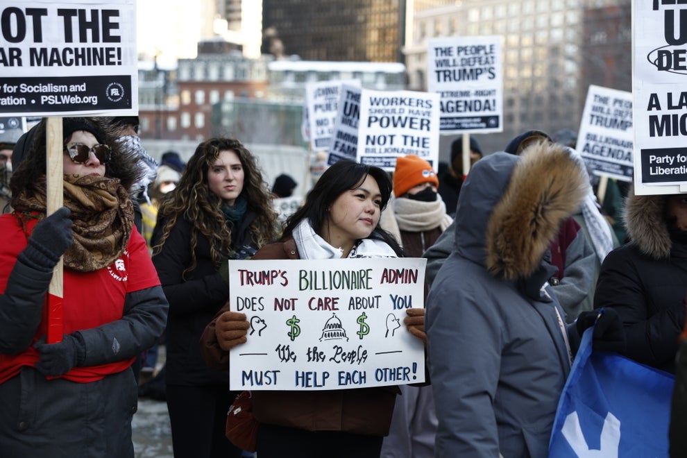 21 Americans Are Sharing How They're Currently Feeling