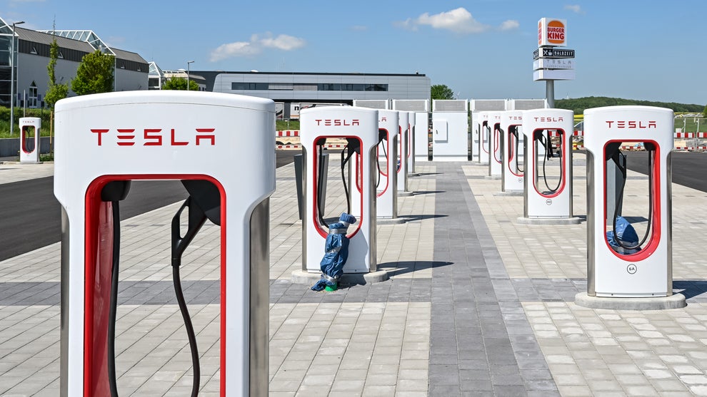 Tesla Owners Rethink Purchase After Elon Musk Salute