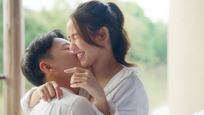 16 Huge Mistakes Older People Made When They Were Younger