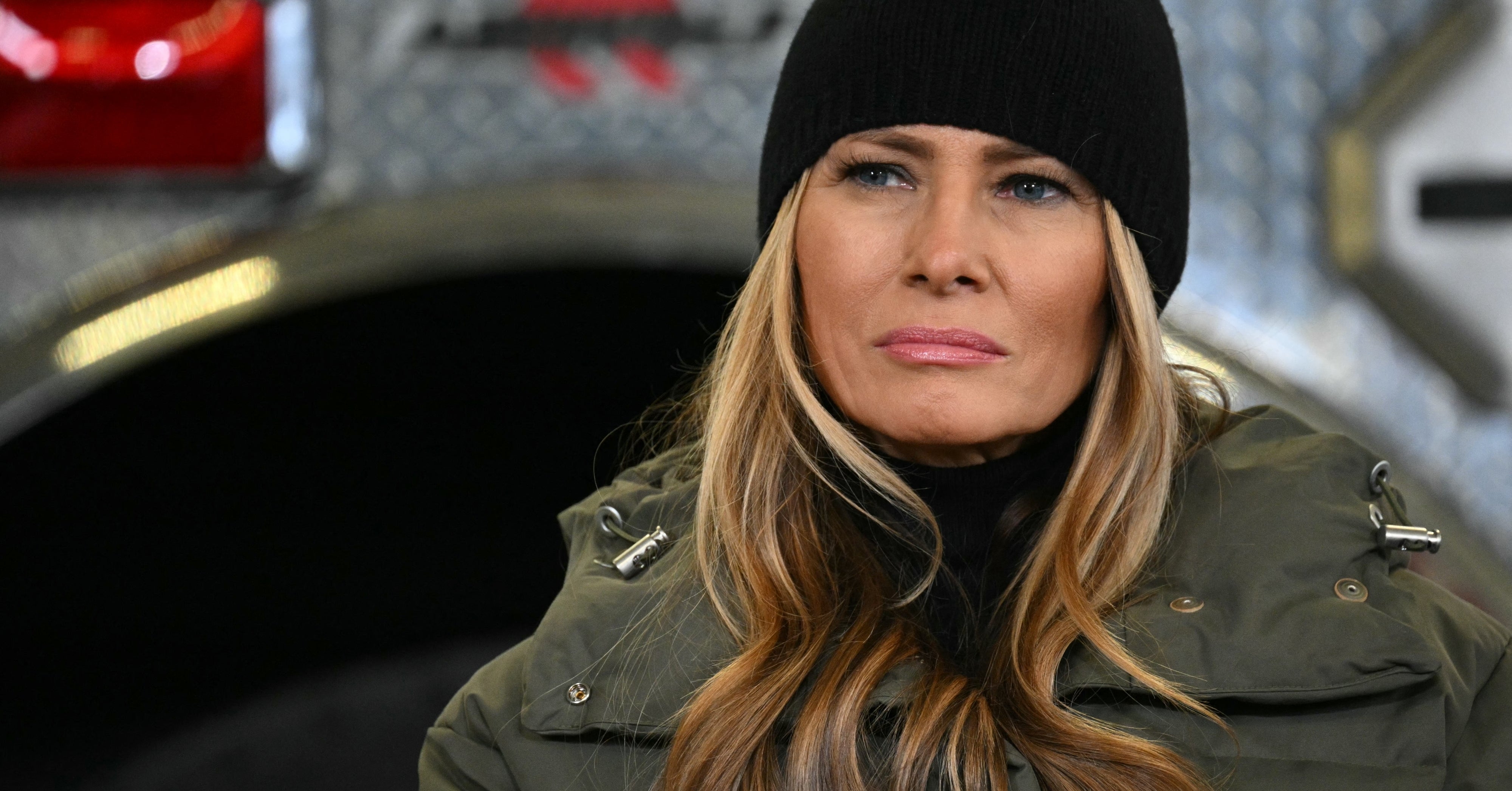 People Have A LOT To Say About Melania Trump's New Official Portrait