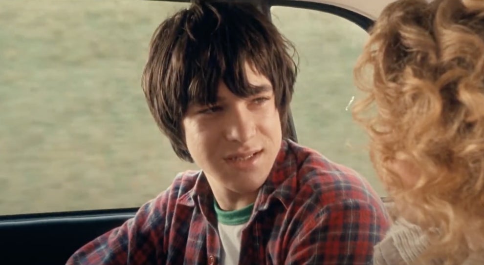 21 Actors Missing from Public Eye