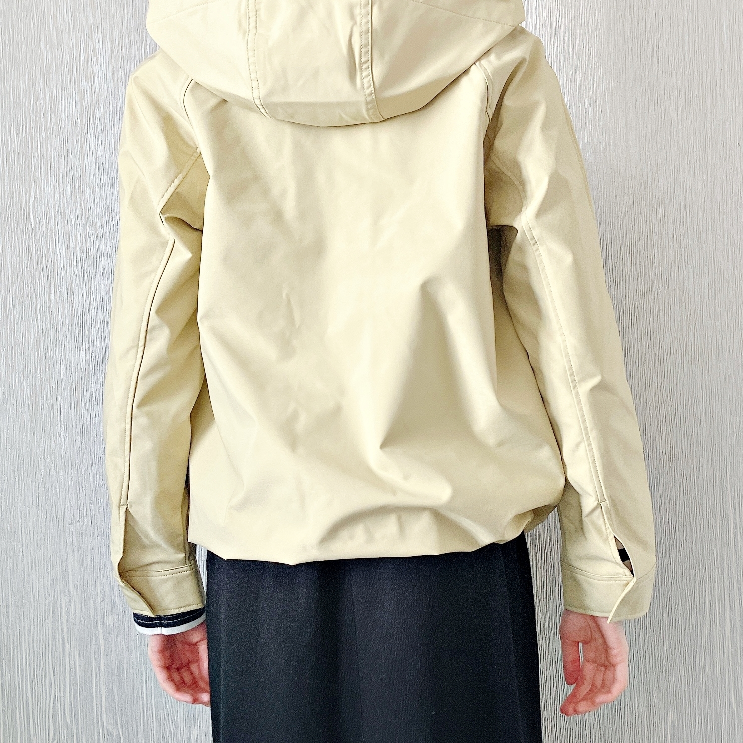 【GU】3990円→2990円の『ゆったり春アウター』が早くも値下げ！「手放せない」「買ってよかった」雨の日もOKだし、サッと羽織るだけでかわいい！《着用レビュー》