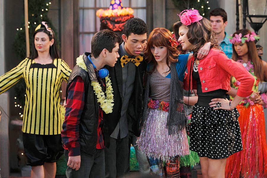 roshon fegan and bella thorne