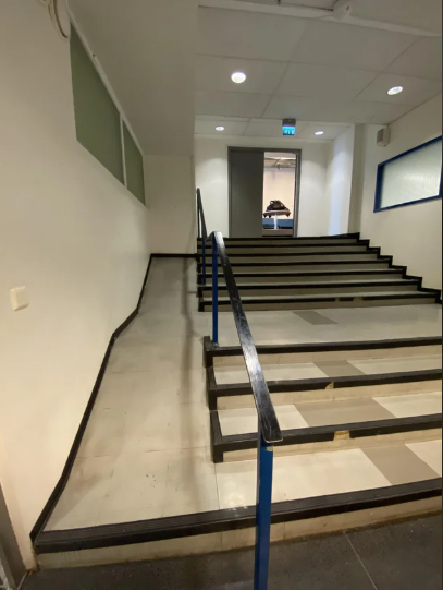 21 Bad Architectural Designs That Make No Sense