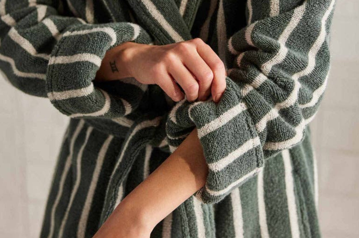 If Your Goal Is To Feel As Snug As A Bug All Winter Long, These 39 ...