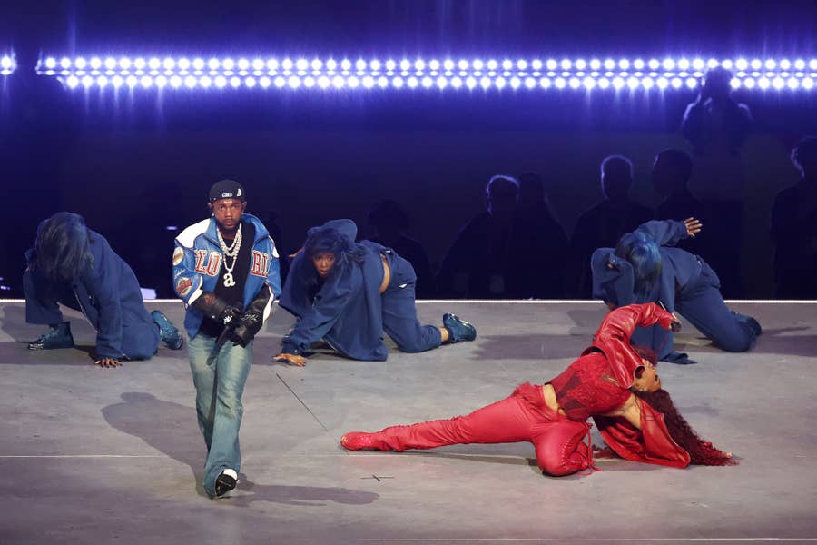 kendrick lamar background dancer flag