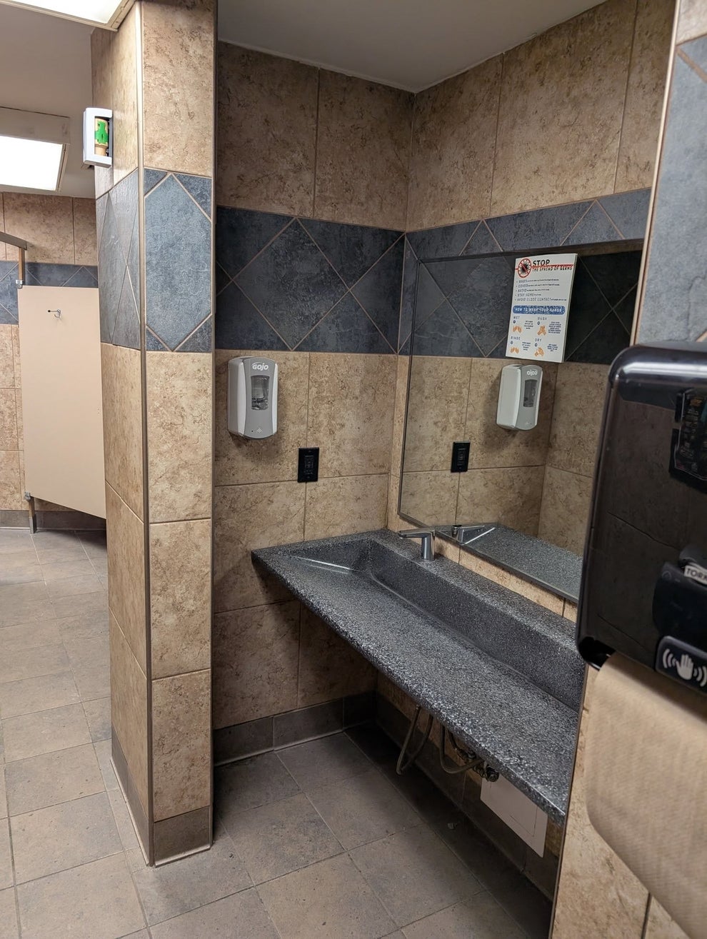 15 Bad Home Design Photos You Won't Believe Are Real