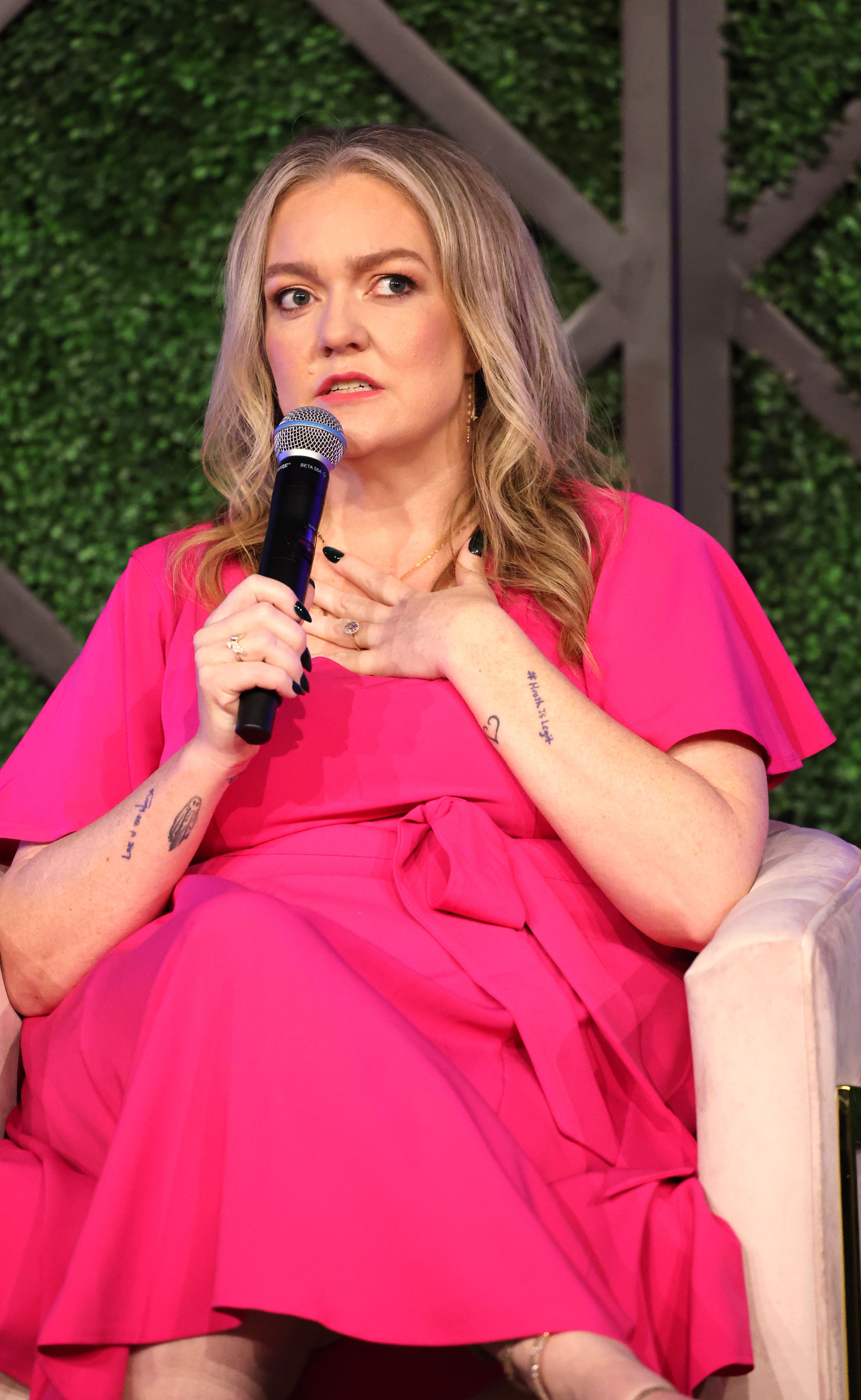 Colleen Hoover Wipes Blake Lively, Justin Baldoni Instagram Posts