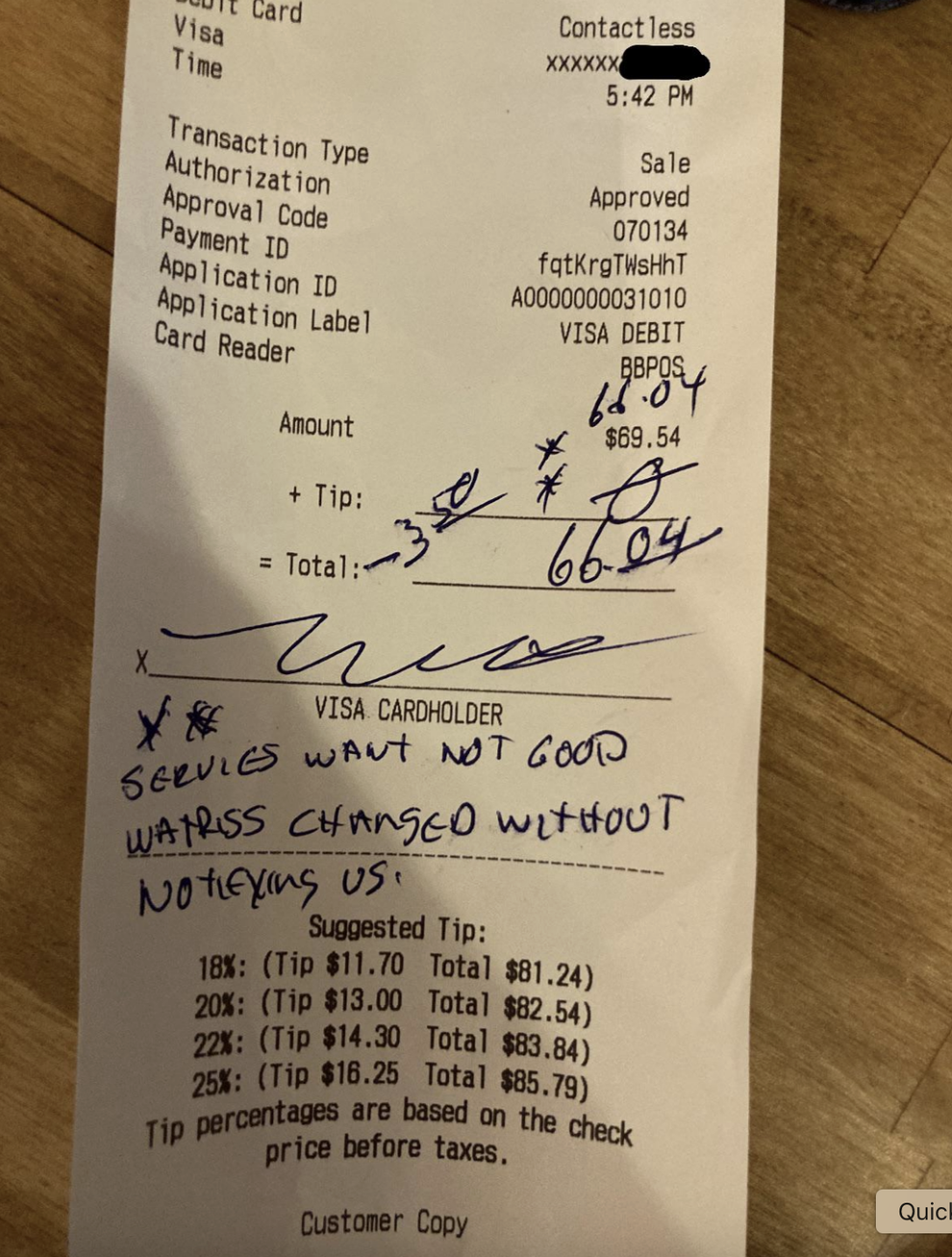 26 Shocking Screenshots Of Selfish And Rude Customers