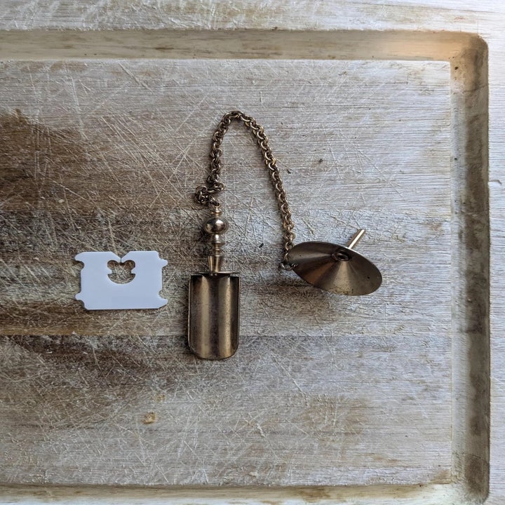 49 Weird Items Identified By People On The Internet