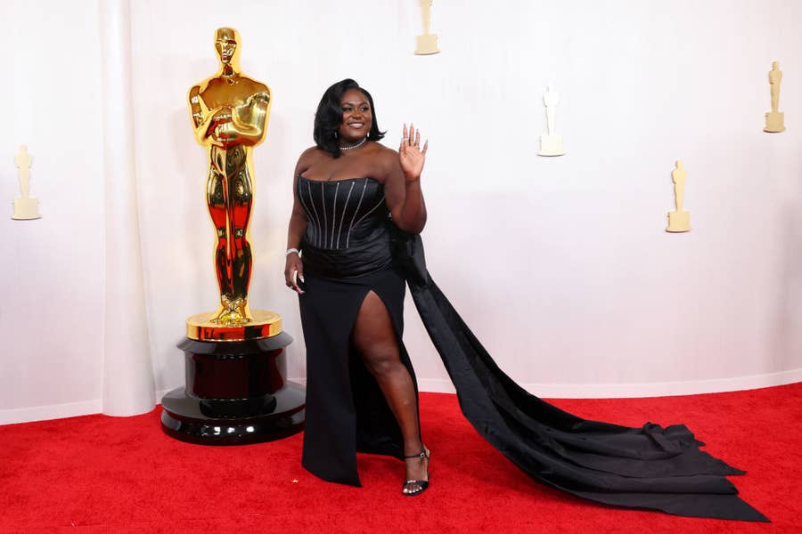 how to draw a red carpet dress